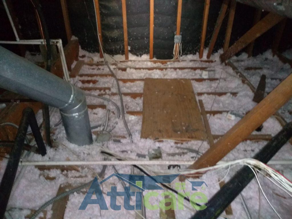 Attic & Crawlspace Clean Up and Insulation | Sherman Oaks CA